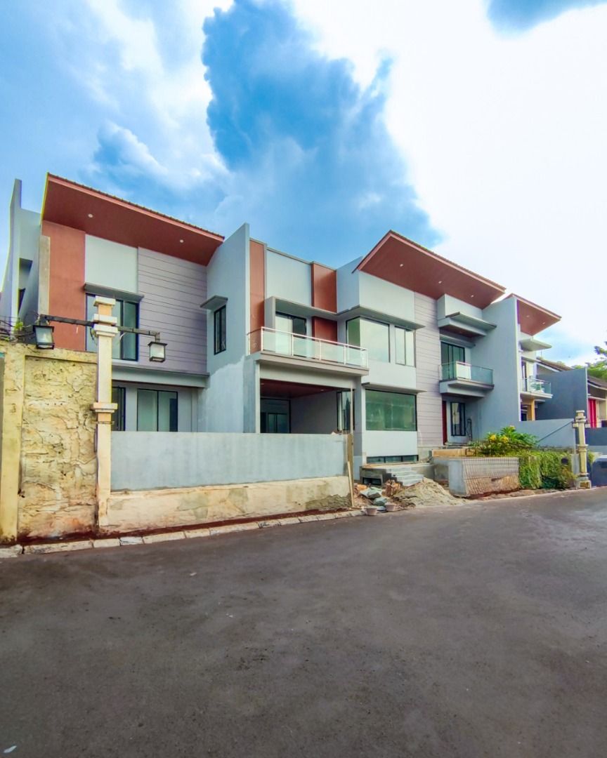 PREMIUM CLUSTER Cilandak - Rumah Mewah 6+2 KT, Swimming Pool, Dekat One ...