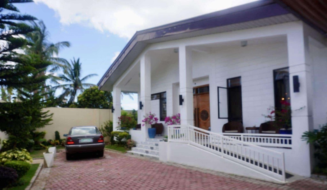 Rush Sale!!! Housr and Lot near Tagaytay City, Property, For Sale ...