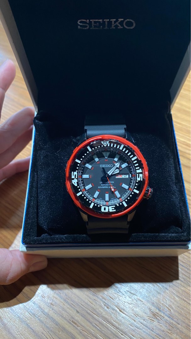 Seiko SRP233 Baby Tuna (RARE), Fesyen Pria, Jam Tangan di Carousell