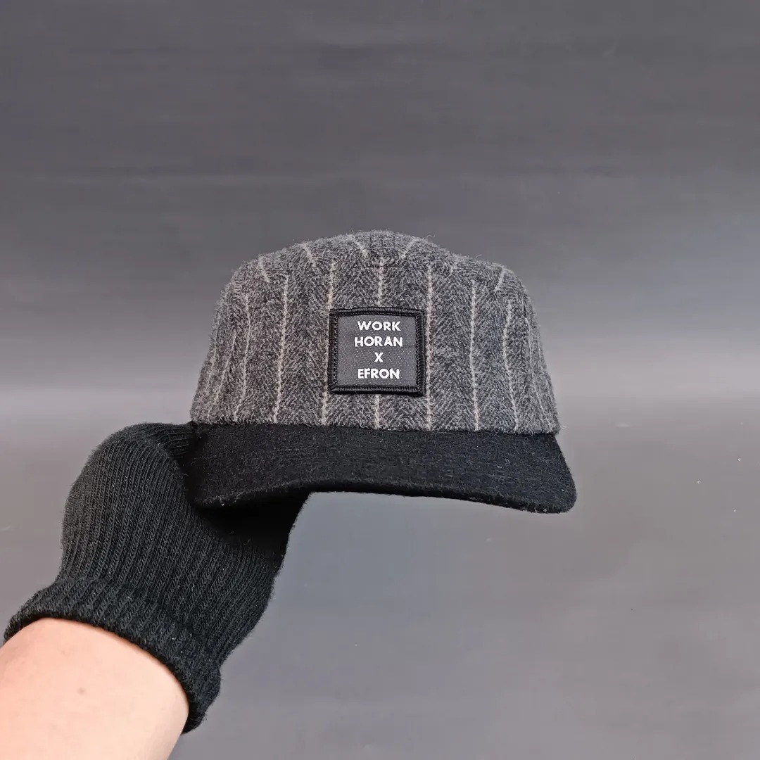 Topi 5 Panel HORAN x EFRON Wol, Fesyen Pria, Aksesoris, Topi di Carousell