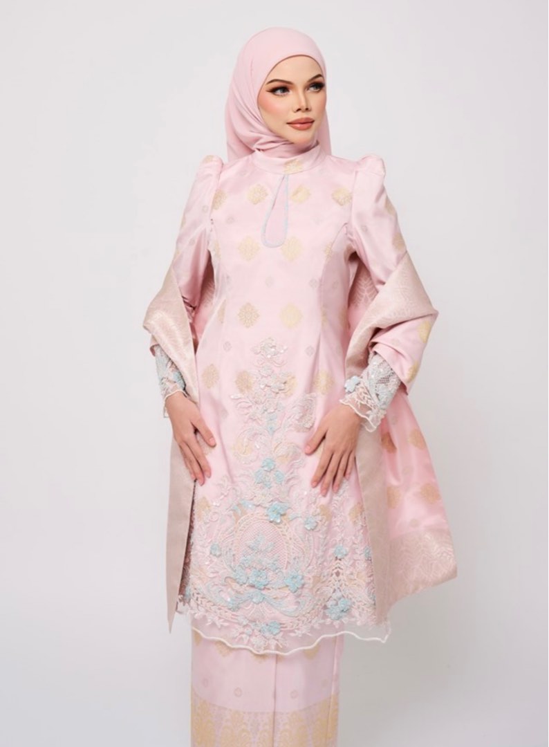Tuanku Zanariah by Ynalee, Women's Fashion, Muslimah Fashion, Baju ...