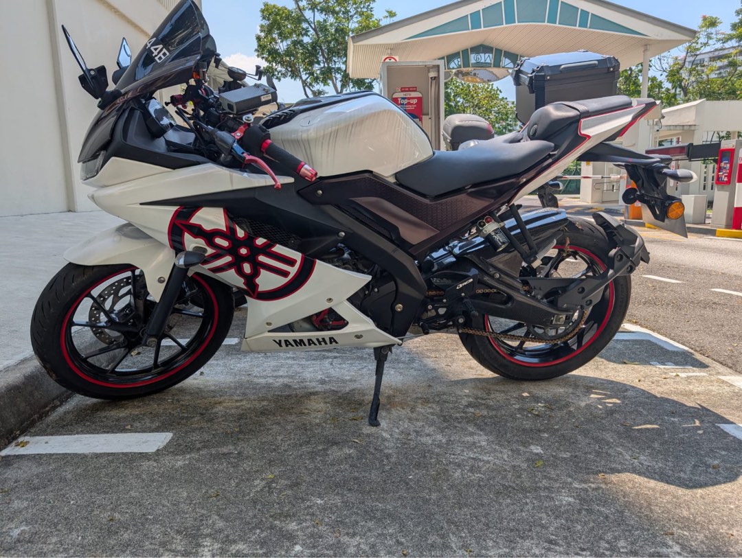 Yamaha R15, Motorcycles, Motorcycles for Sale, Class 2B on Carousell