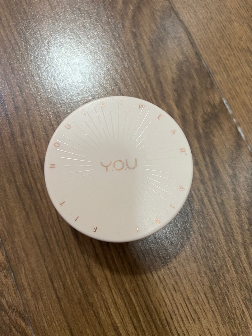 YOU NoutriWear+ Airy Fit Loose Powder Acne-Prone Nourishing Oil Control ...