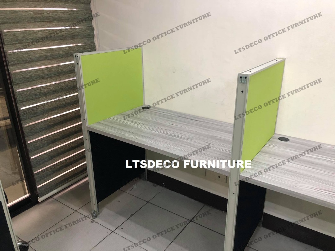 * COSTUMIZED CUBICLE WORKSTATION FACE THE WALL | OFFICE PARTITION ...