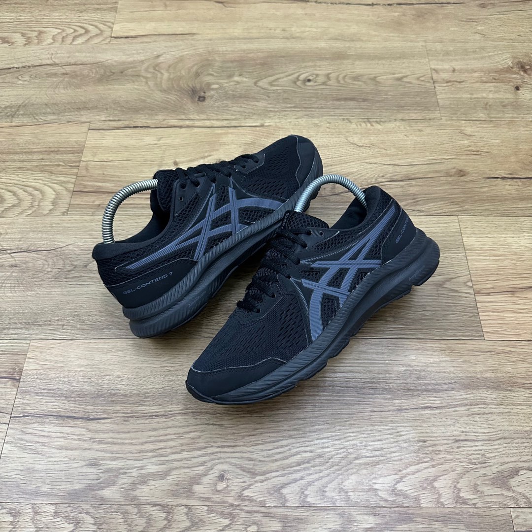 Asics gel contend 7 6uk, Men's Fashion, Footwear, Sneakers on Carousell