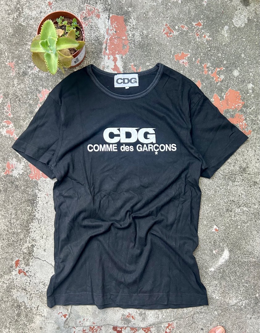 CDG SHIRT, Men's Fashion, Tops & Sets, Tshirts & Polo Shirts on Carousell