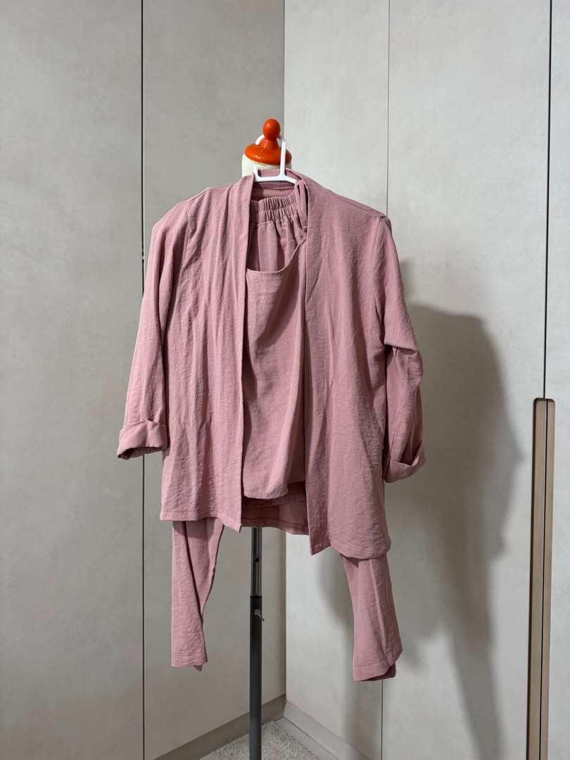 Dusty Pink 3-pc Set (Spags, Cardi & Pants), Women's Fashion, Dresses ...