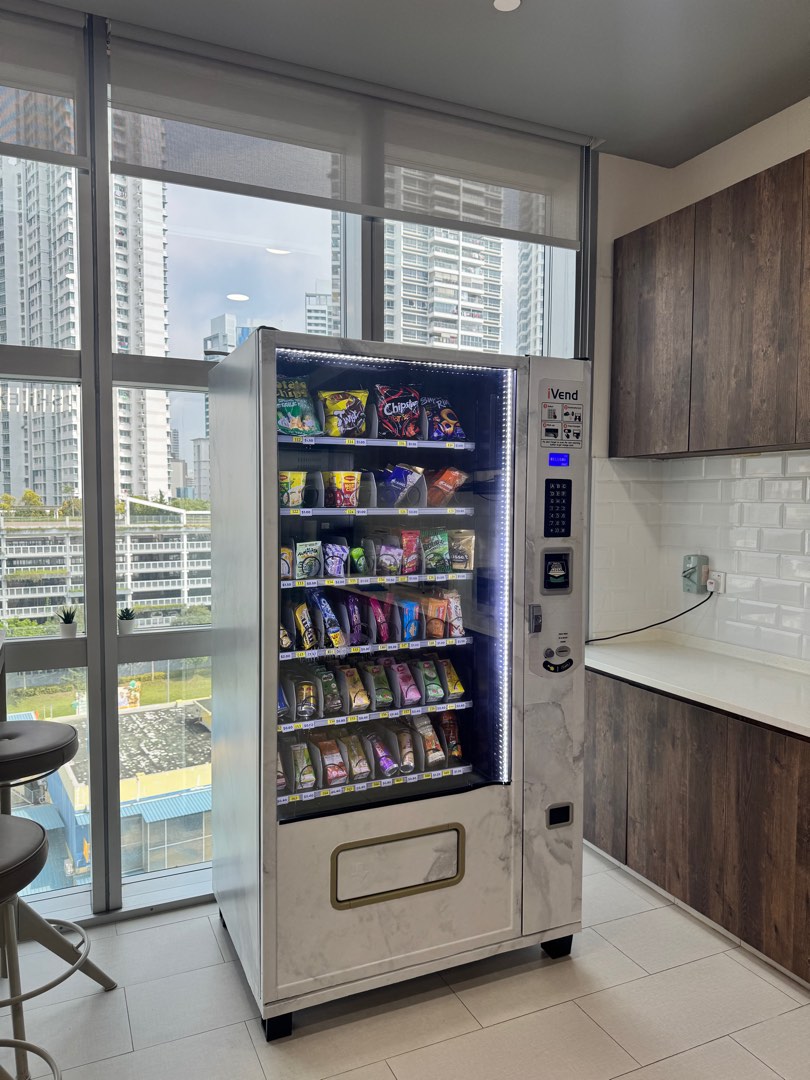 iVend Vending Machine, Everything Else on Carousell