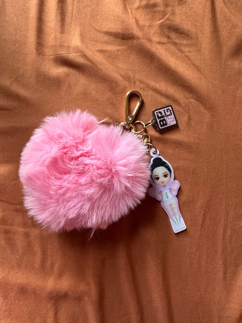 Jennie Blackpink keychain bag charm, Hobbies & Toys, Memorabilia ...