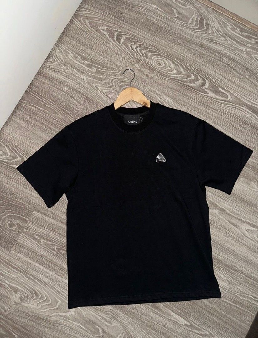 KRTKL HUE MODE TEE, Men's Fashion, Activewear on Carousell