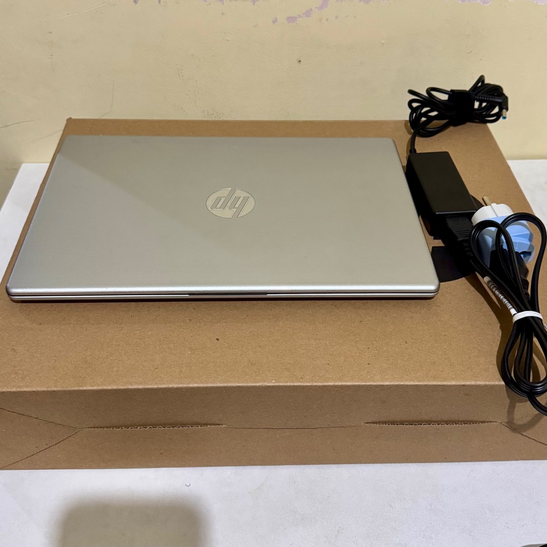 Jual Cepat Laptop HP 14, Elektronik, Komputer, Laptop di Carousell