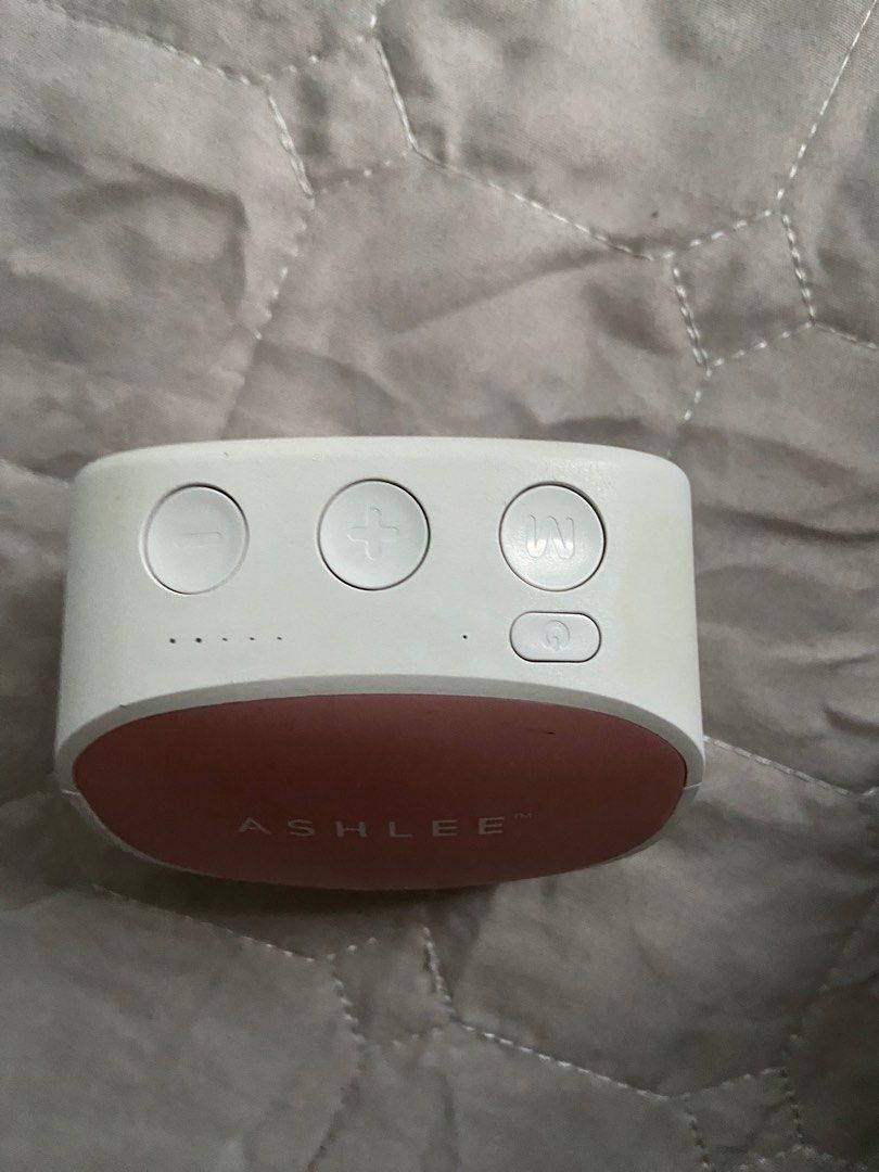 Lova Ashlee motor breast pump, Babies & Kids, Nursing & Feeding ...