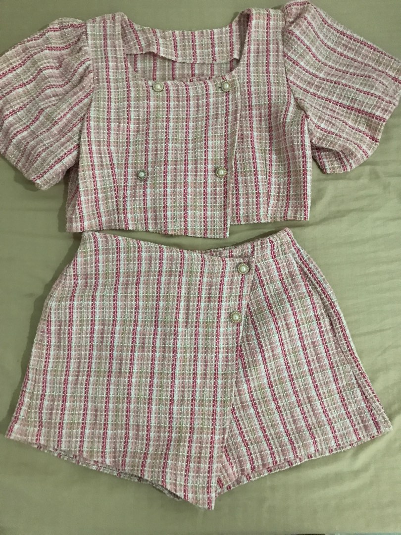 Pink Tweed Coordinates Puff Sleeves and Skort with Gold Buttons, Women ...