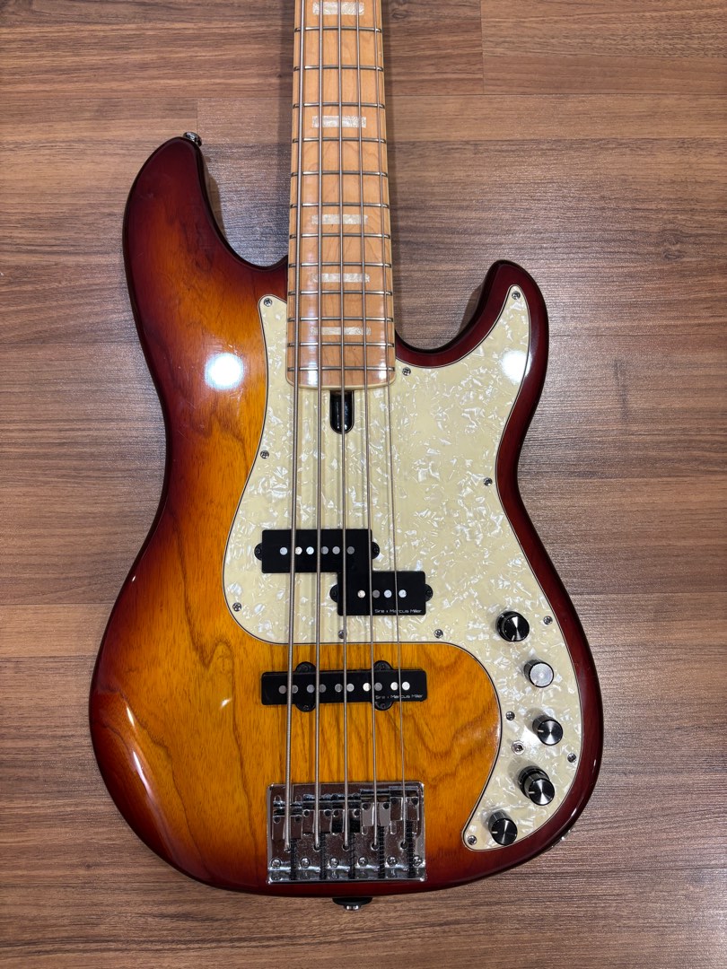 Sire P7 2nd-Gen 5-String Bass, Hobbies & Toys, Music & Media, Musical ...