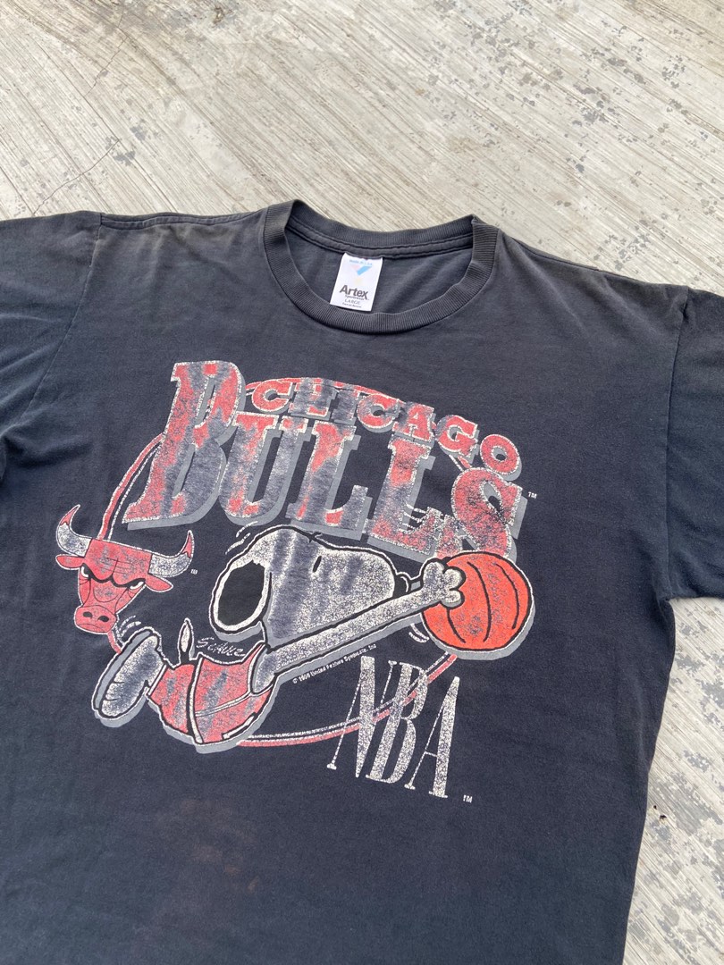 Vintage Chicago Bulls x peanut, Men's Fashion, Tops & Sets, Tshirts ...