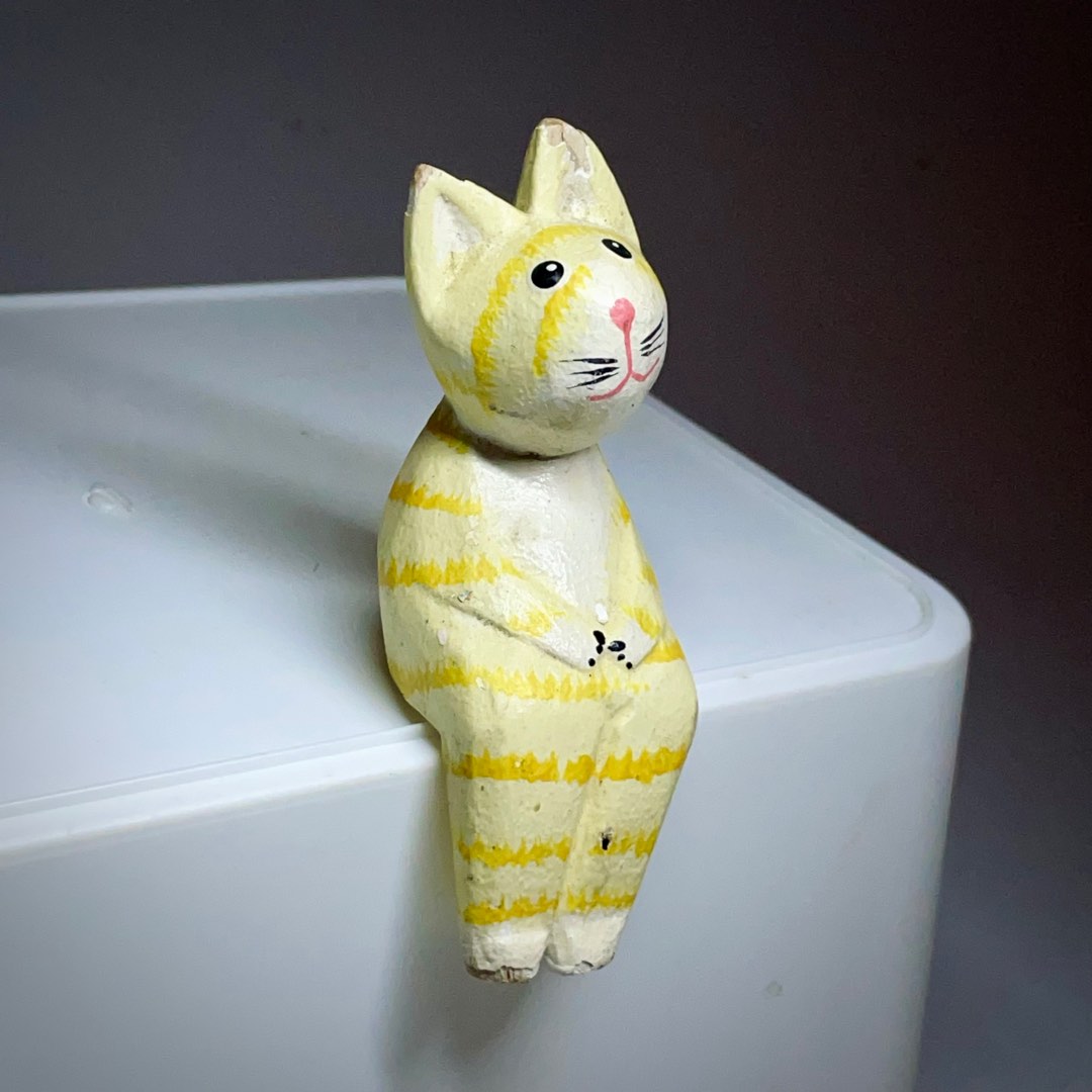 Vintage Handmade Hand Carved Hand Painted Yellow Striped Tabby Cat ...