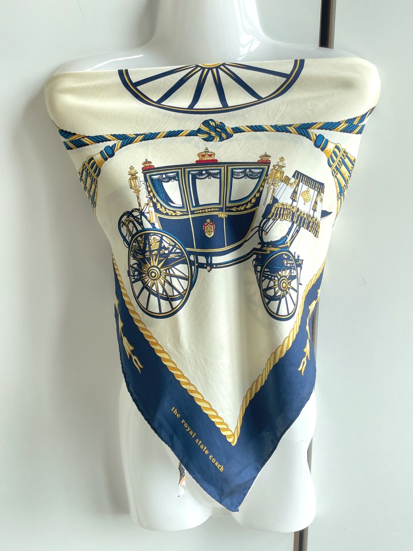 Vintage Royal Palaces Sweden Silk Scarf 77cmx77cm Handroll Hems ...