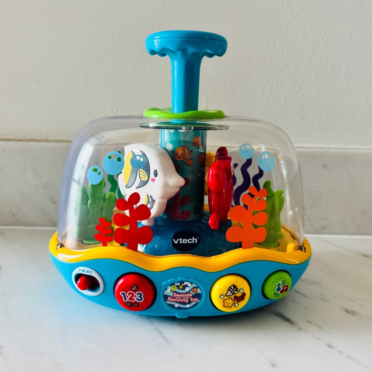 VTECH Learn & Spin Aquarium (Seaside Spinning Top), Babies & Kids ...