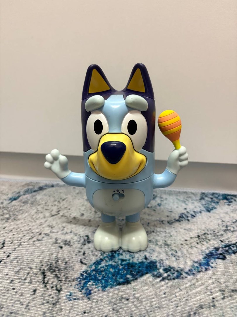 Vtech shake it bluey, Hobbies & Toys, Toys & Games on Carousell