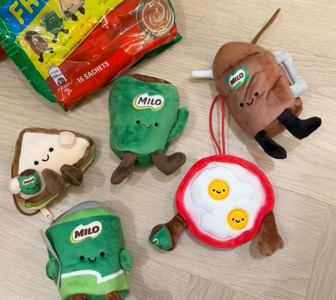 [Brand New] Milo Breakfast Plush FULL SET with Eco Bag - Still in ...