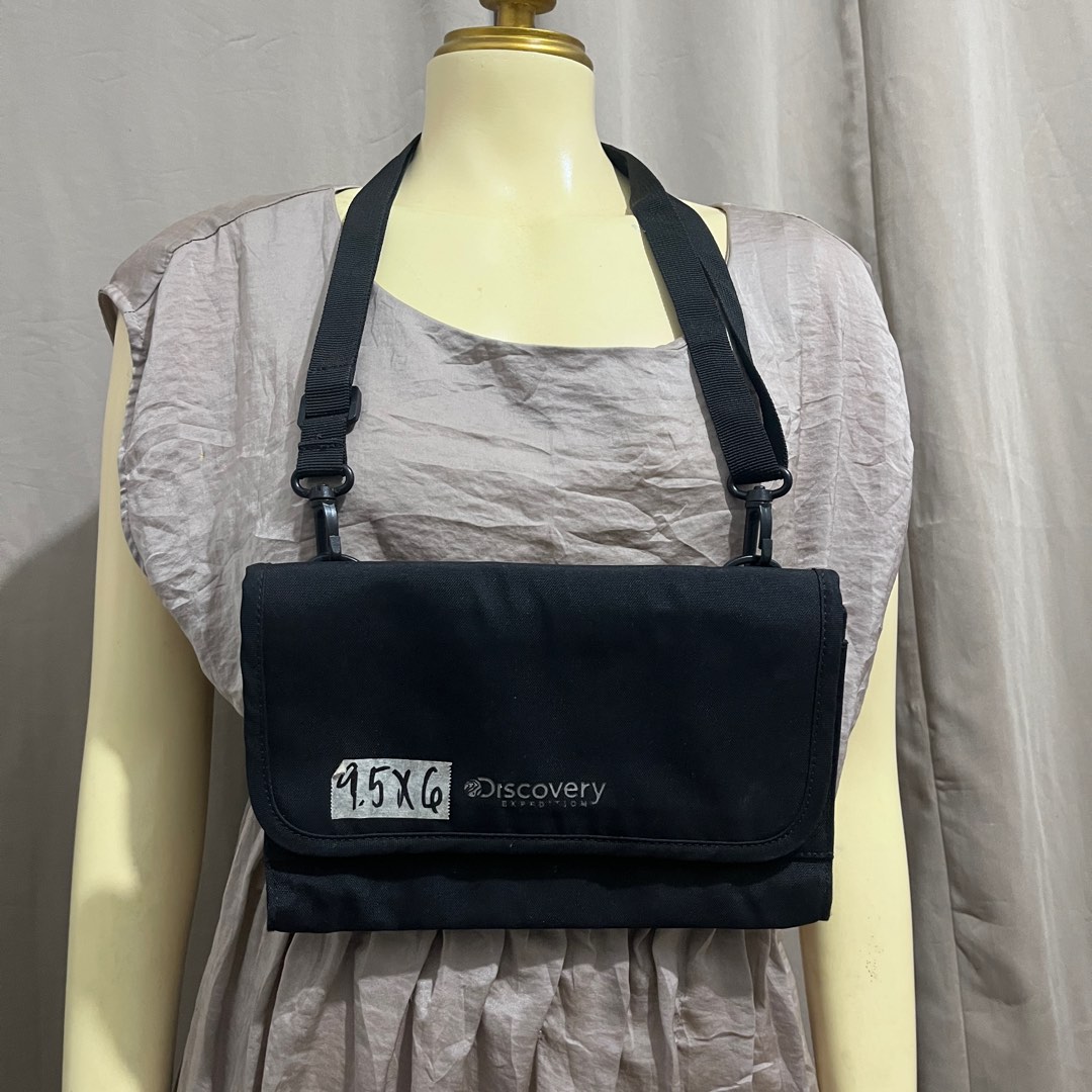 Discovery Expedition Sling Bag, Men's Fashion, Bags, Sling Bags on ...