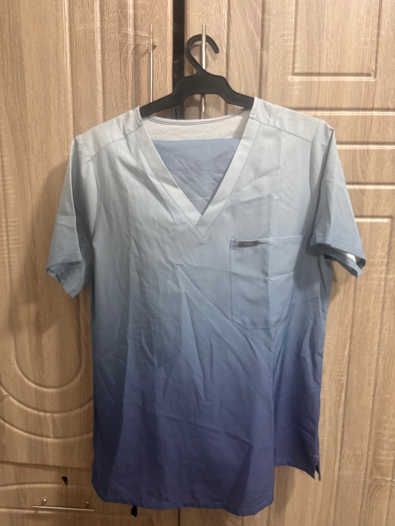 FIGS medium - limited edition ocean mist color, Women's Fashion ...