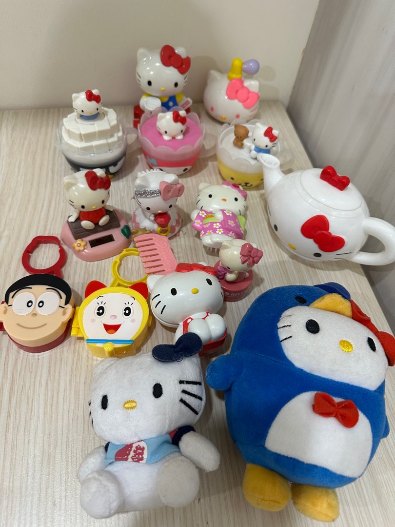 Hello Kitty Mix Toys, Hobbies & Toys, Toys & Games on Carousell