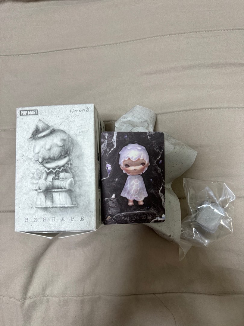 Hirono fading, Hobbies & Toys, Memorabilia & Collectibles, Fan ...