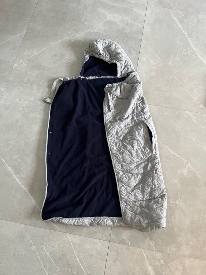 Hooded cover over carrier, Babies & Kids, Going Out, Carriers & Slings ...