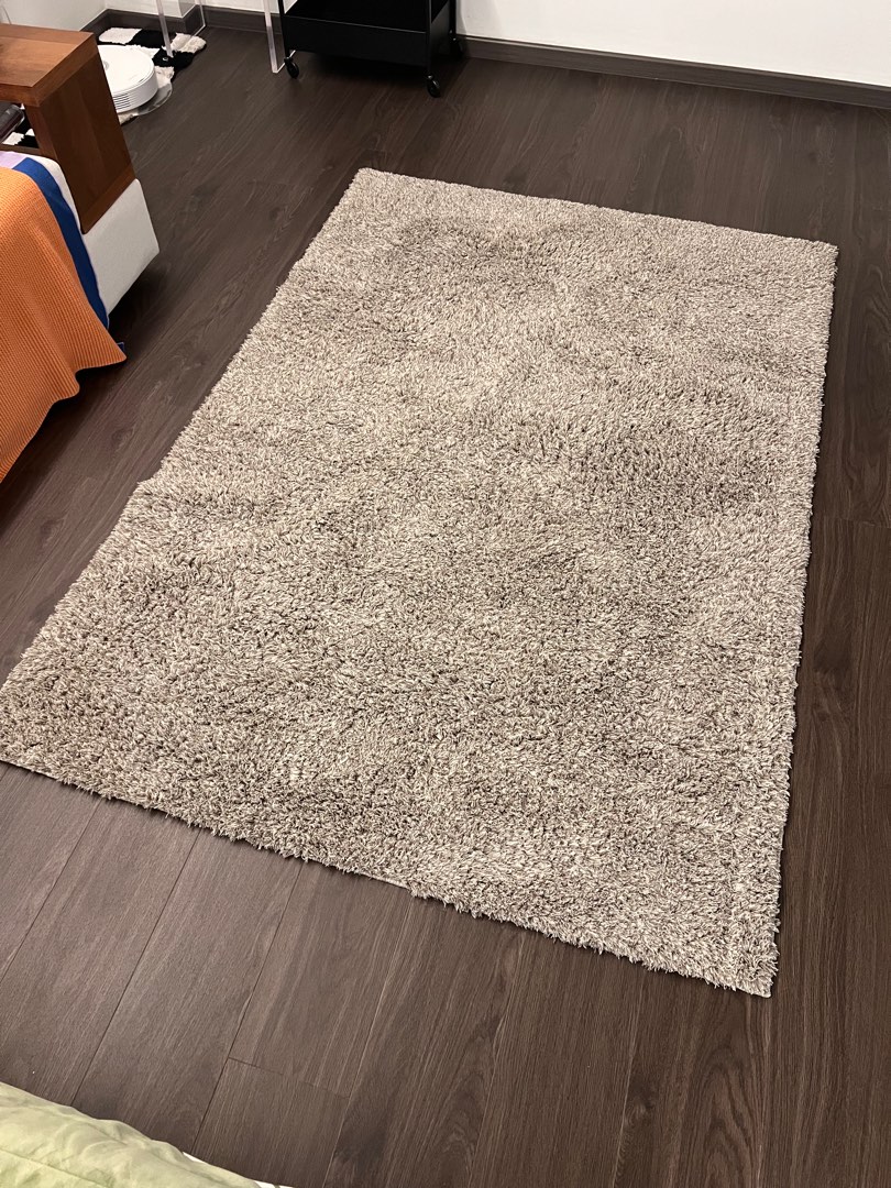 ikea vindebak high pile rug, Furniture & Home Living, Home Decor ...