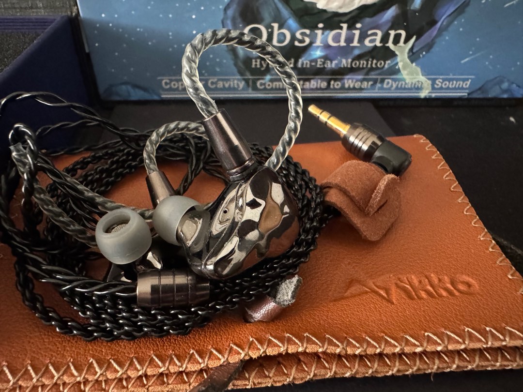 Ikko oh10 obsidian, Audio, Earphones on Carousell