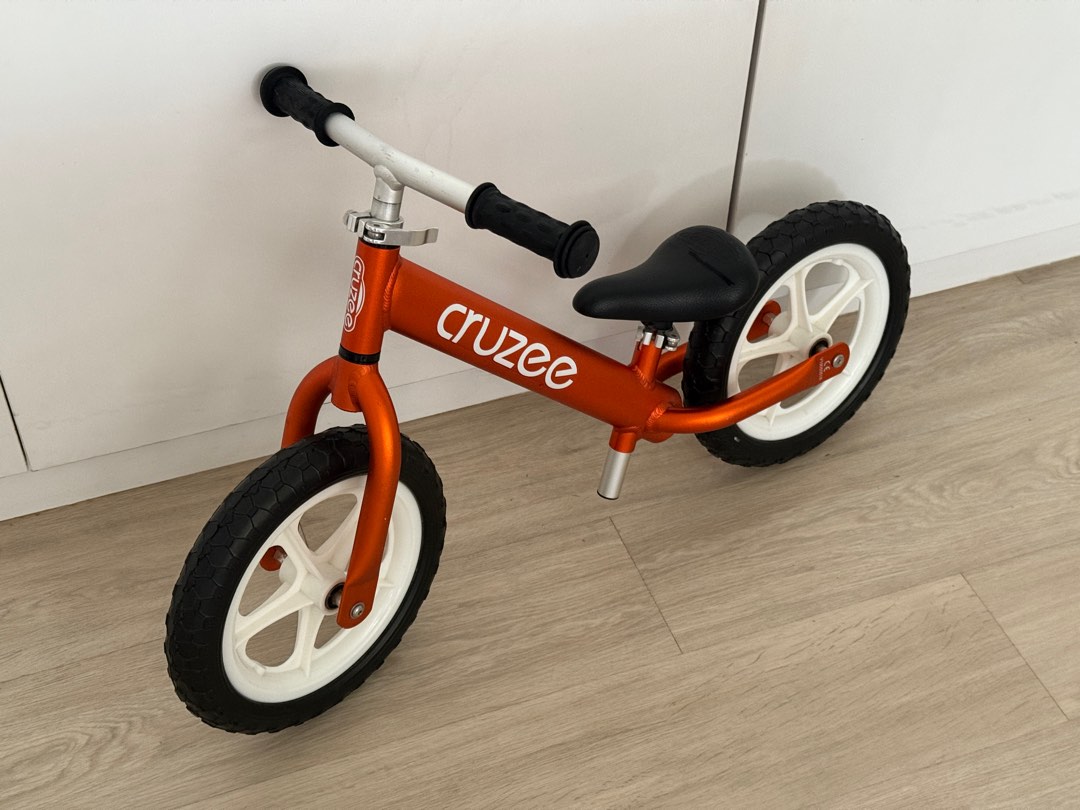 Cruzee Ultra Lite Balance Bike, Sports Equipment, Bicycles & Parts ...