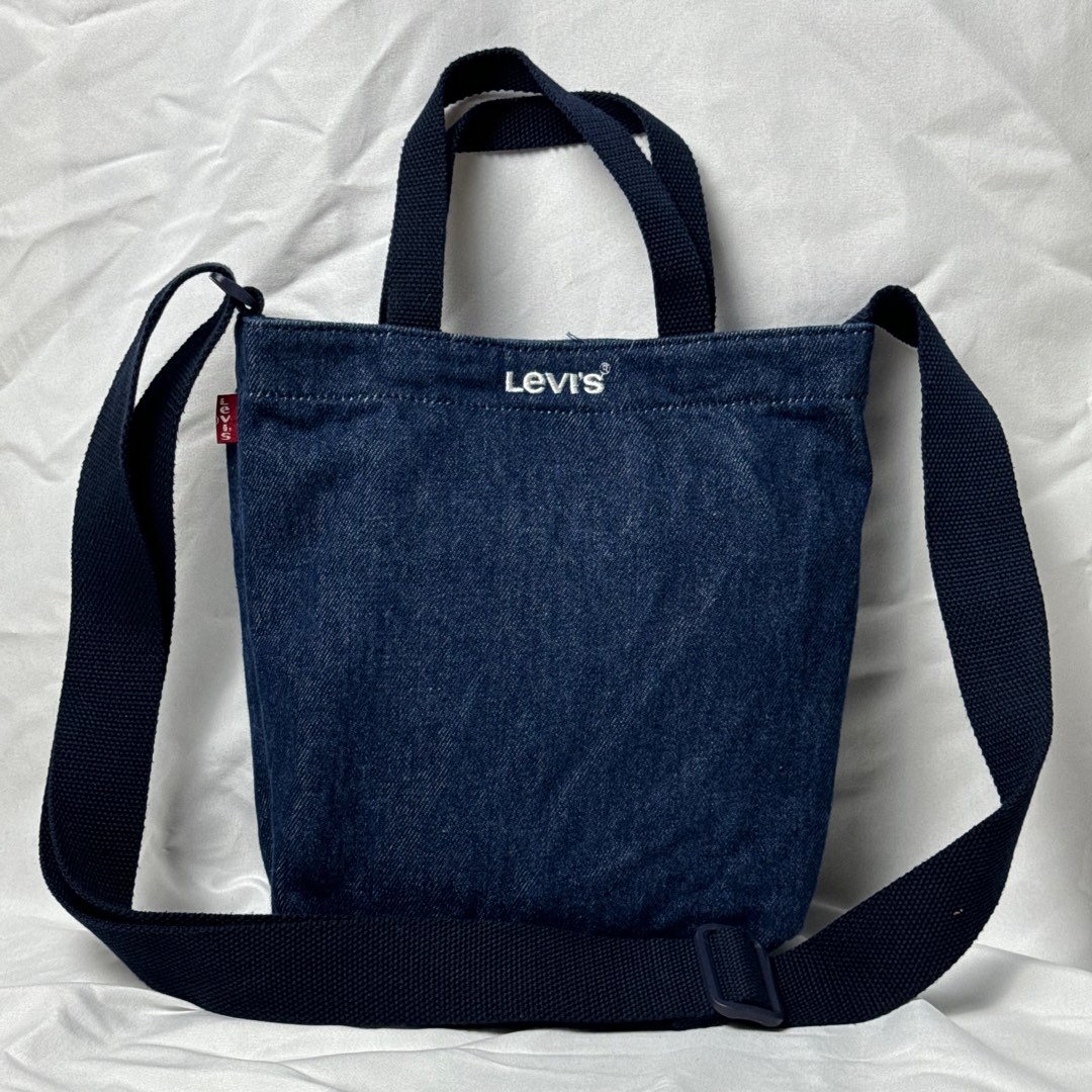 Levi's - Mini Icon Tote/Sling Bag, Women's Fashion, Bags & Wallets ...