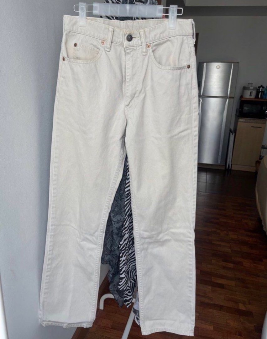 Levis Cream Jeans, Women's Fashion, Bottoms, Jeans on Carousell
