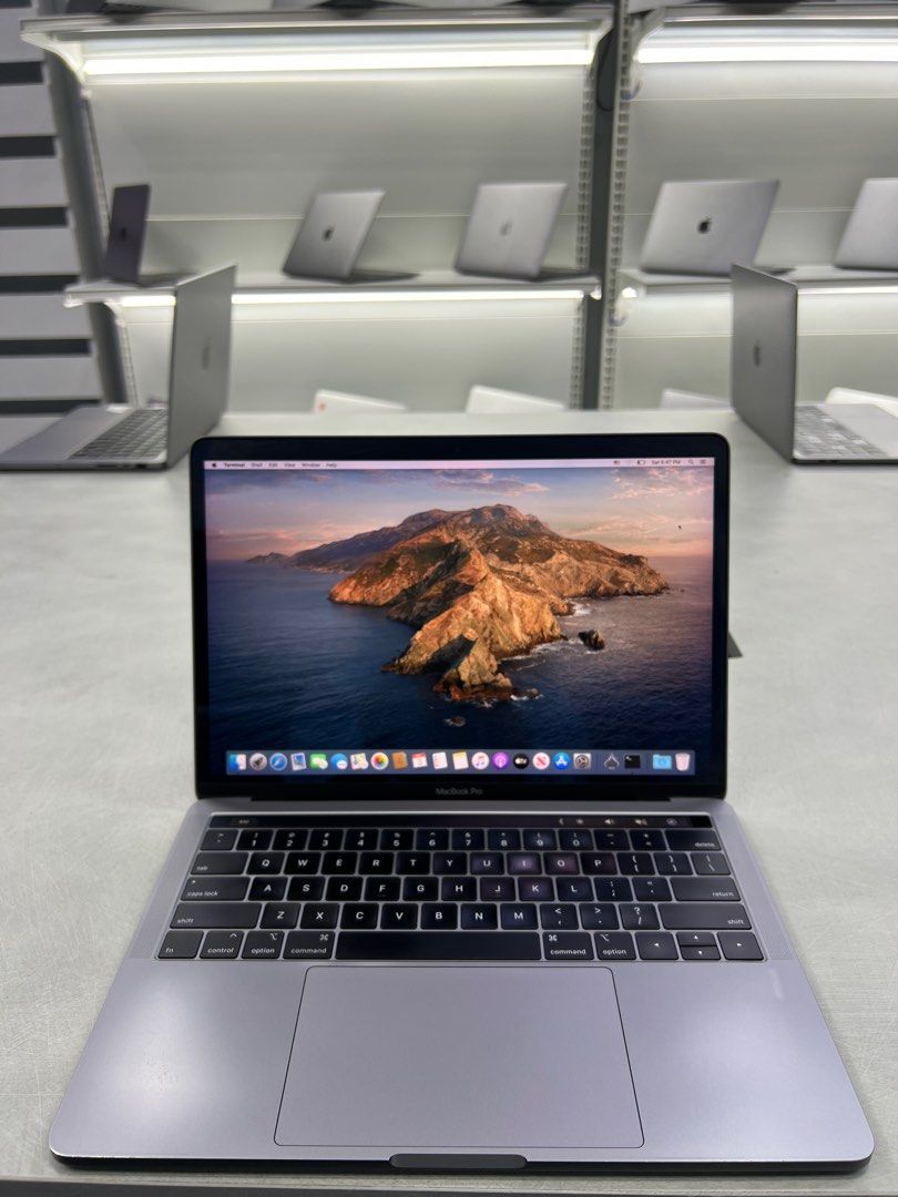 Macbook Pro 13 inch 2019 i7 16gb ram 256gb ssd Touch Bar, Computers ...