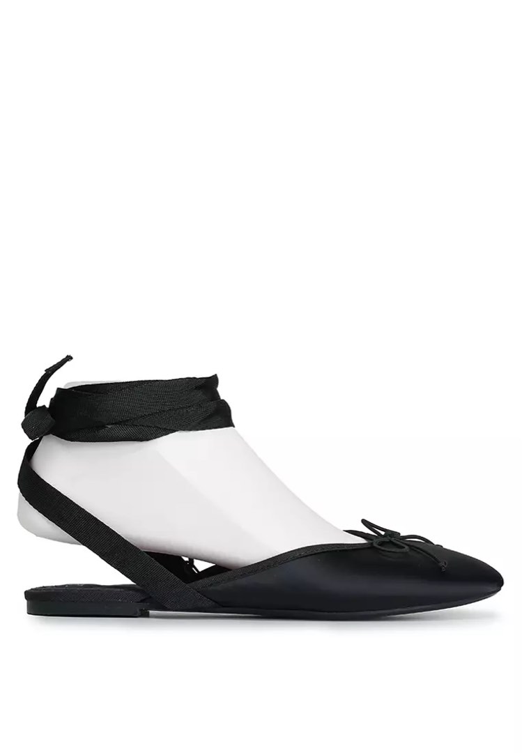 Zara ballet flats, Women's Fashion, Footwear, Flats & Sandals on Carousell