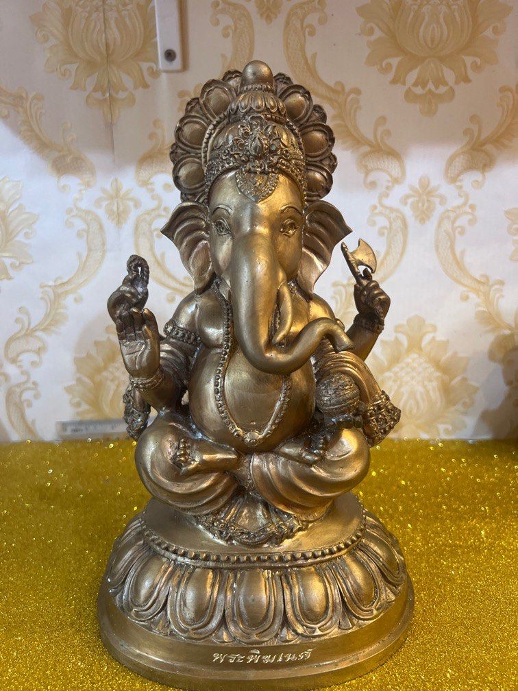象神 Phra Pikanet Ganesha Bucha statues god Buddha Buddhist Buddhism thai ...