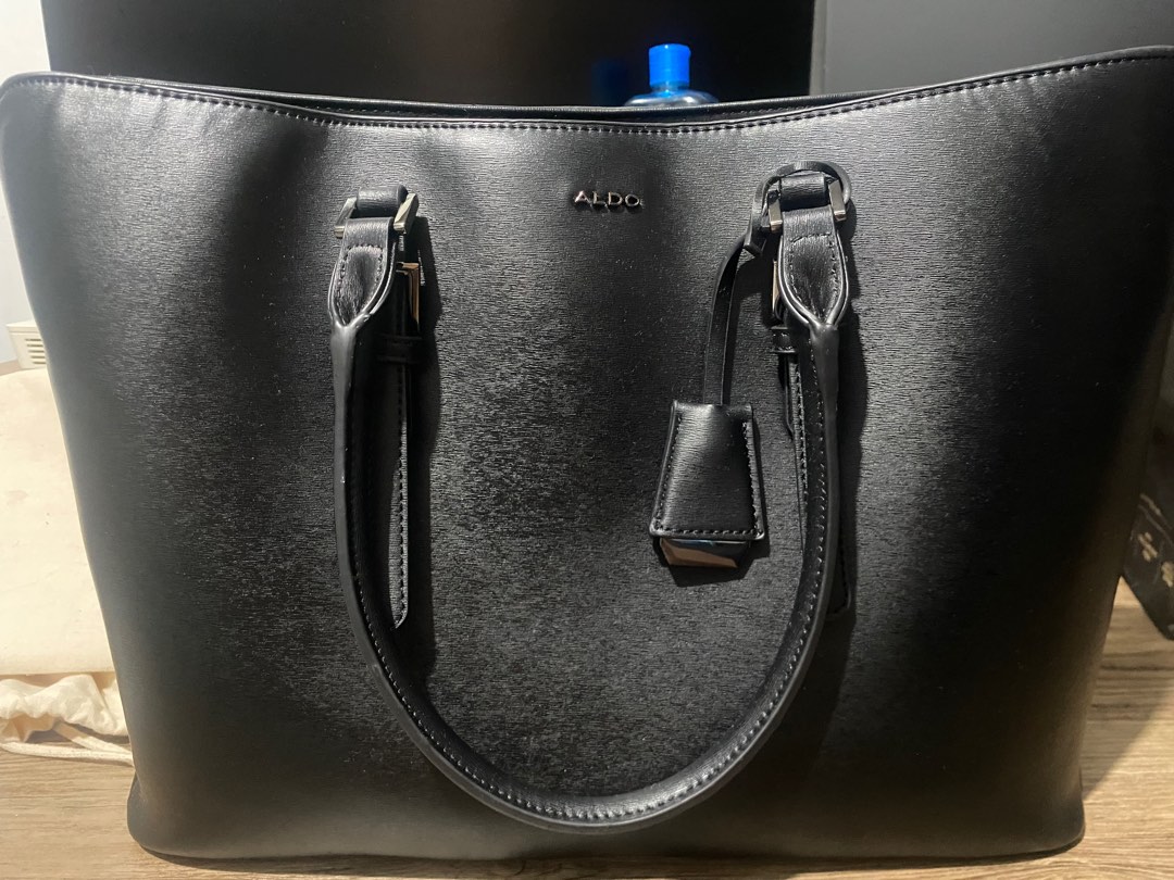 Original Aldo (Tarandi) Black leather laptop bag, Computers & Tech ...