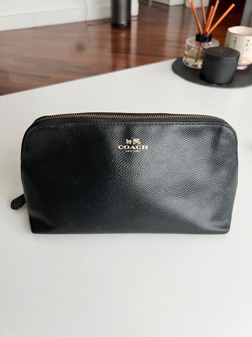 Authentic Coach Makeup Pouch Black, Women's Fashion, Bags & Wallets ...