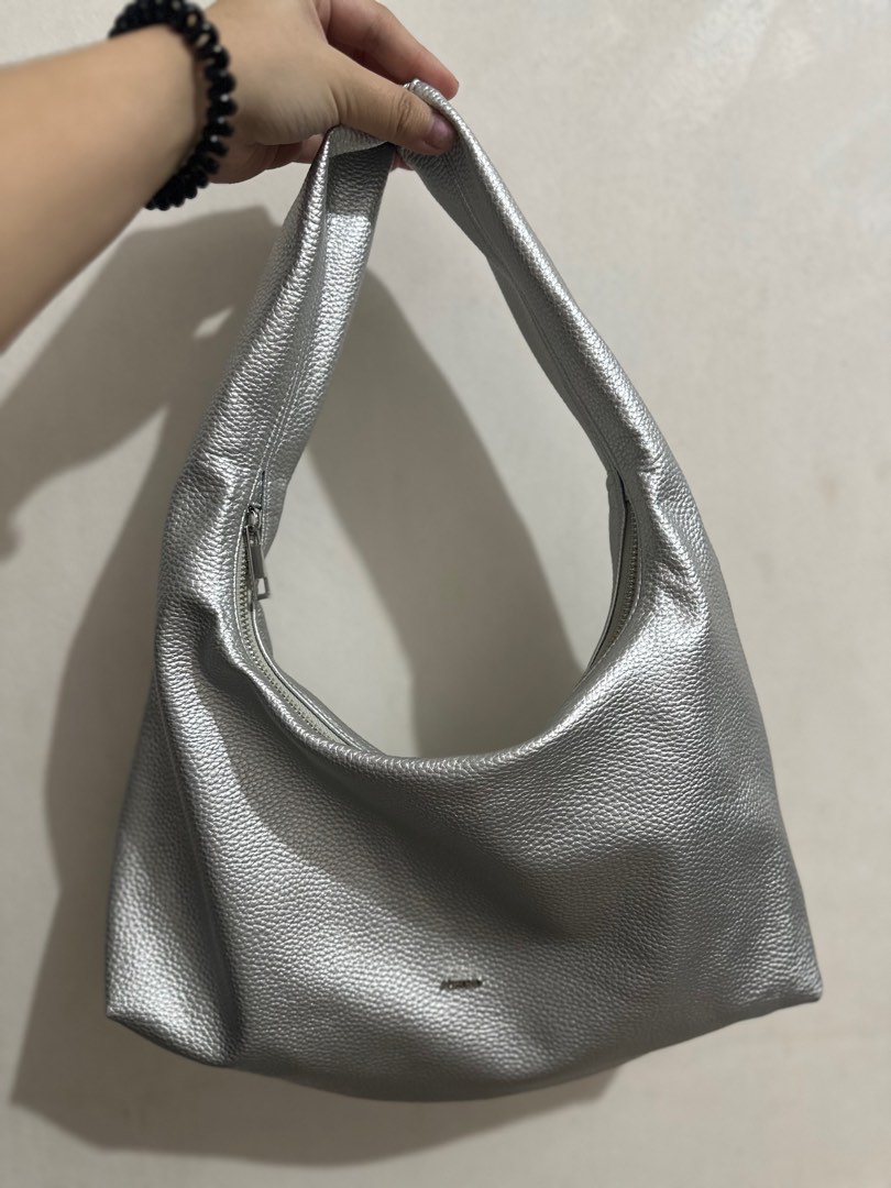 Aztrid hobo bag medium, Women's Fashion, Bags & Wallets, Shoulder Bags ...