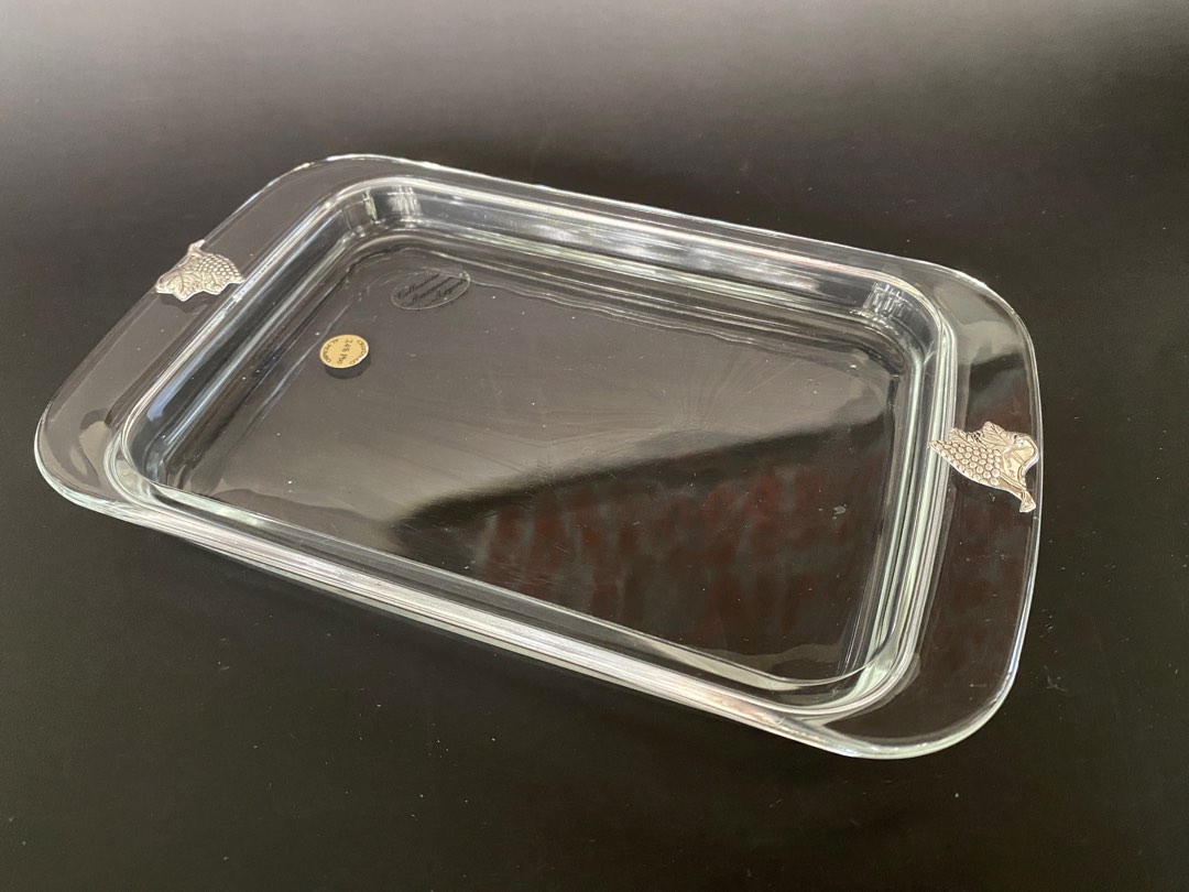 Crystal Glass Rectangular Plate. 9”x5.5” with Silver Grapes on both ...