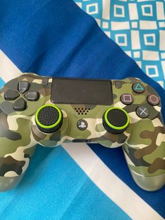 PS4 with 2 DS Controllers + 2 Games, Video Gaming, Video Game Consoles ...