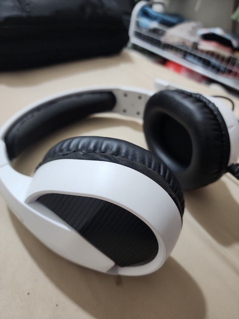 Headphone Rexus RGB putih Vonix F80, Video Game, Aksesori di Carousell