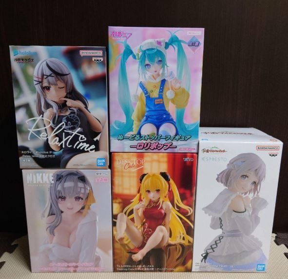 Figure Hololive Relax time Sakamata Chloe Hatsune Miku (Lollipop) Goddess of Victory Nikke ...