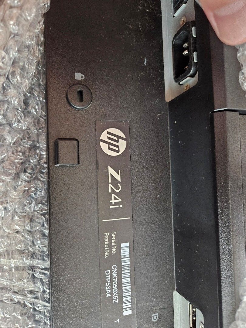 HP z24i wide-screen 1920x1200 IPS, Computers & Tech, Parts ...