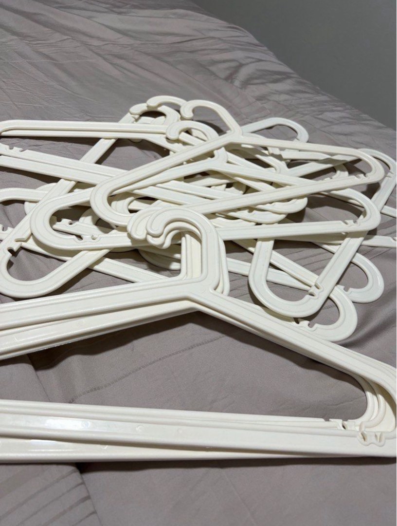 IKEA Hangers (100 pieces), Furniture & Home Living, Home Improvement ...