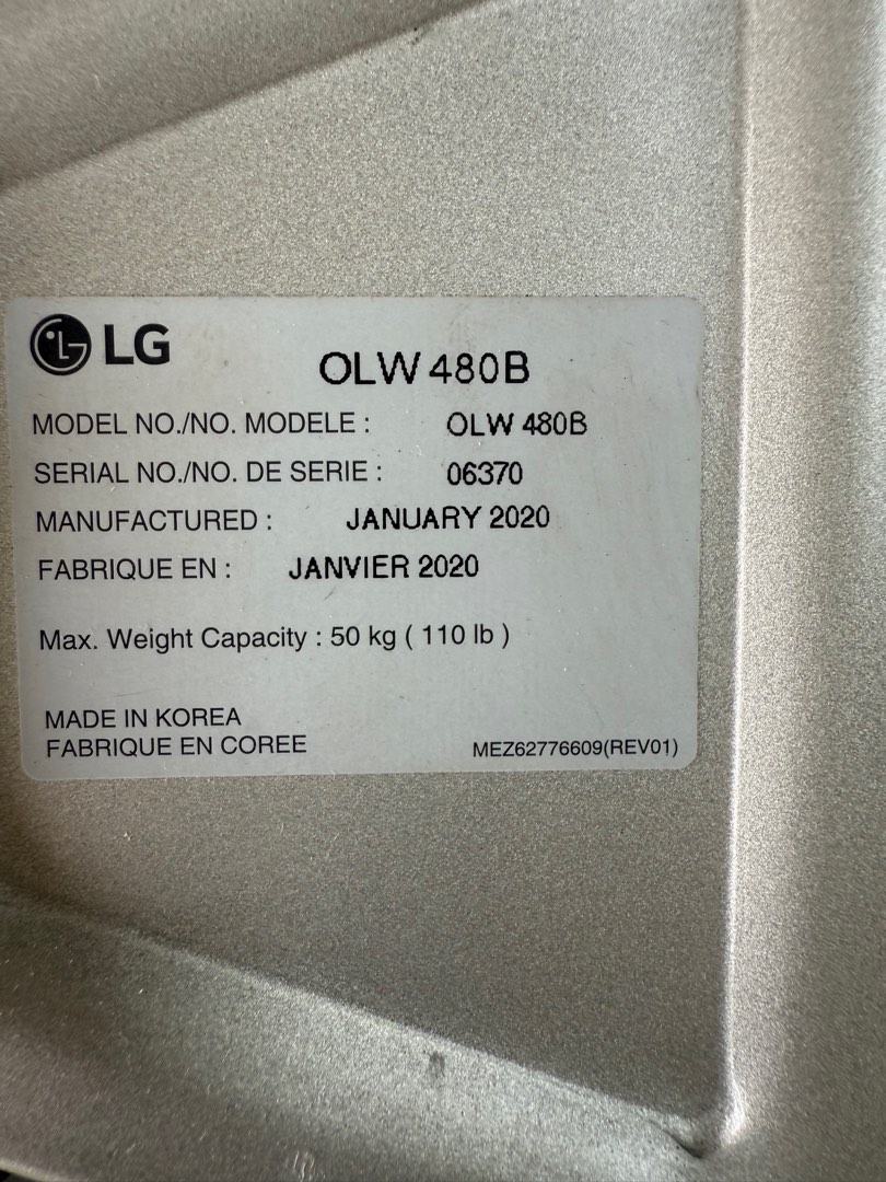 LG QLED TV mounting bracket, TV & Home Appliances, TV & Entertainment ...