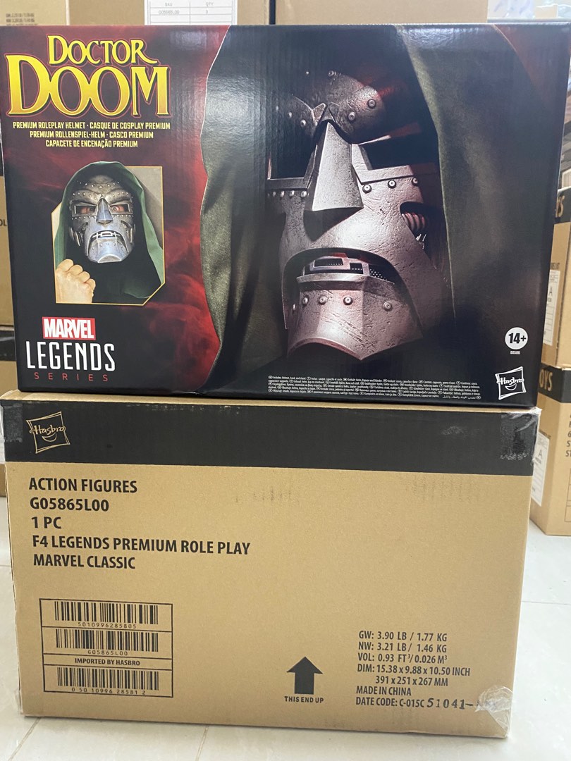Marvel legends doctor doom dr doom mask cosplay 1:1 helmet, 興趣及遊戲, 玩具 ...