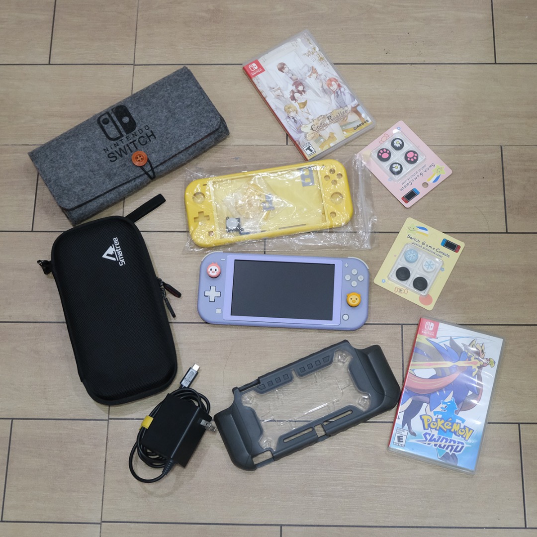 Nintendo Switch Lite with Pokemon Sword, Video Gaming, Video Game ...