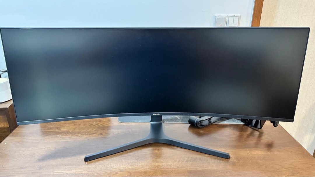 Samsung CJ89, 43 inch curved monitor, Computers & Tech, Parts ...
